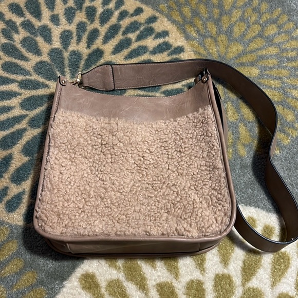 Jen & Co. | Bags | Jen Co Vegan Leather Sherpa Crossbody | Poshmark